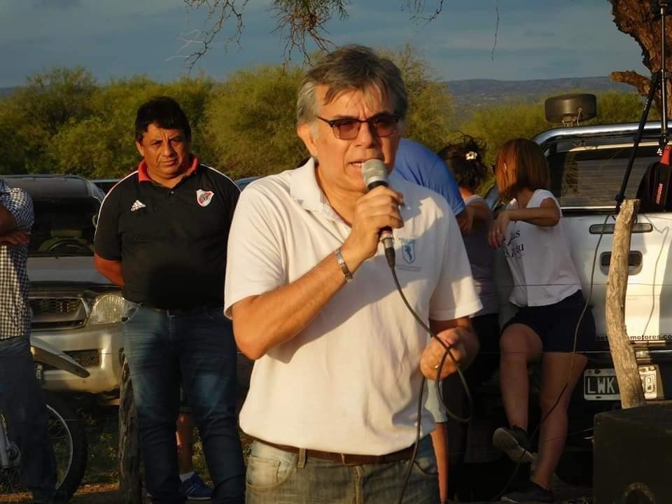 Rodolfo Flores: “Massa puede sacar el país adelante sin quitar los ...